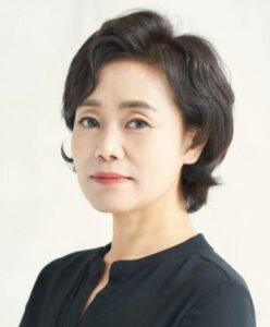 Kang Ae-shim Wiki, Age, Husband, Family, Biography & More » StarsUnfolded