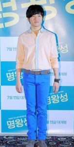 Lee David Age, Girlfriend, Wife, Family, Biography & More » StarsUnfolded