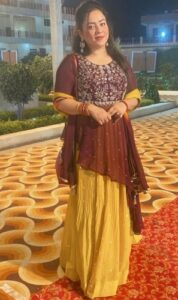 Nisha Pandey (Bhojpuri Singer) Age, Husband, Family, Biography & More ...