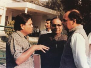 Vijay Darda Age, Wife, Children, Family, Biography & More » StarsUnfolded