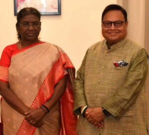 Vijay Darda Age, Wife, Children, Family, Biography & More » StarsUnfolded