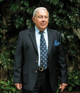 Yusuf Hamied Age, Wife, Children, Family, Biography & More » StarsUnfolded