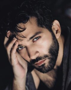 Arslan Khan (Pakistani Actor) Height, Age, Wife, Family, Biography & More » StarsUnfolded