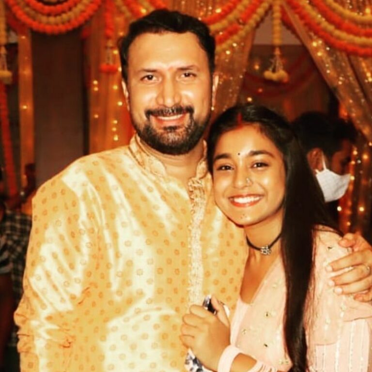 Chandresh Singh (Actor) Age, Wife, Children, Family, Biography & More » StarsUnfolded