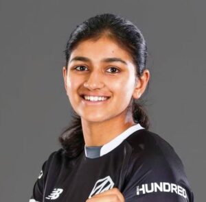 Mahika Gaur Height, Age, Family, Biography & More » StarsUnfolded