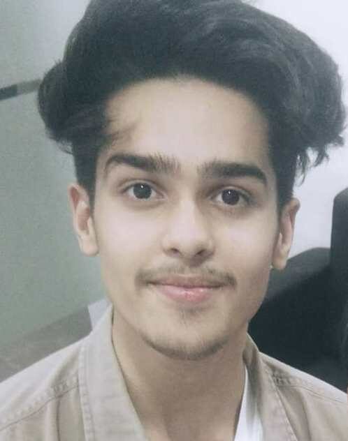 Harsh Dingwani Height, Age, Girlfriend, Family, Biography & More ...