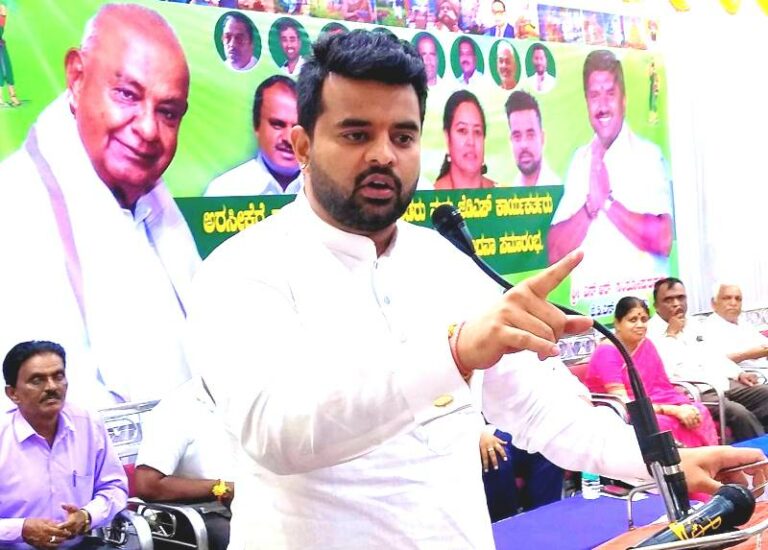 Prajwal Revanna Age, Caste, Family, Biography » StarsUnfolded