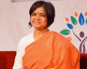 Reena Gupta Age, Husband, Family, Biography & More » StarsUnfolded