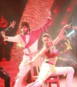 Tejaswini Gowda (Actress) Height, Age, Husband, Children, Family ...