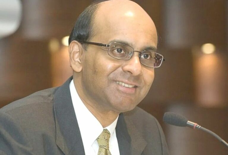Tharman Shanmugaratnam Height, Age, Wife, Children, Family, Biography ...