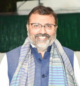 Nishikant Dubey Wiki, Age, Wife, Children, Family, Biography » StarsUnfolded