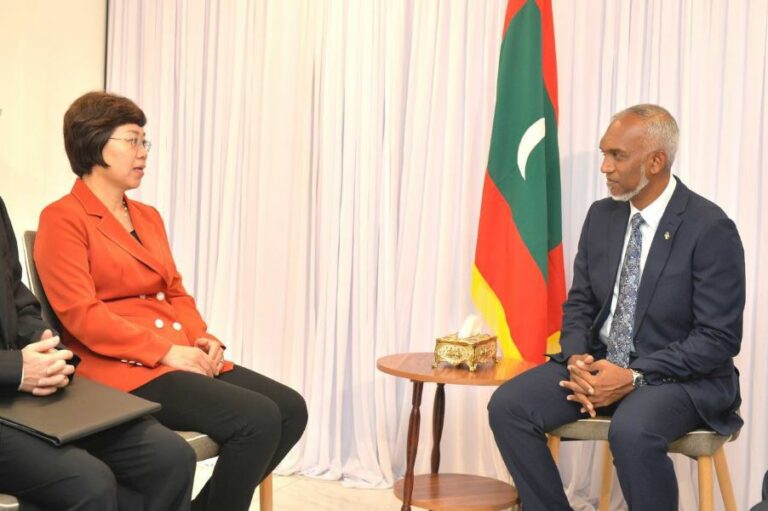 Mohamed Muizzu Age, Height, Wife, Family, Biography » StarsUnfolded