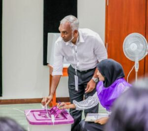 Mohamed Muizzu Age, Height, Wife, Family, Biography » StarsUnfolded