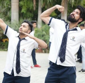 Mohit Chhikara Age, Girlfriend, Family, Biography & More » StarsUnfolded