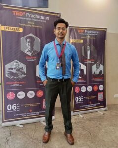 Niraj Kumar (Scoopearth Founder) Age, Wife, Family, Biography & More » StarsUnfolded