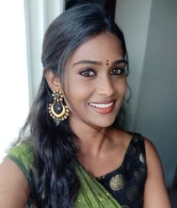 Poornima Ravi (Bigg Boss) Height, Age, Girlfriend, Family, Biography ...