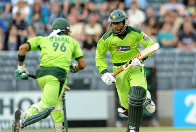 Abdul Razzaq (Cricketer) Age, Wife, Family, Biography & More ...