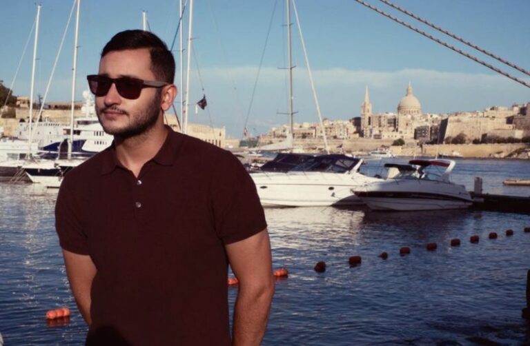 Agneya Singh Age, Wife, Family, Biography, & More » StarsUnfolded