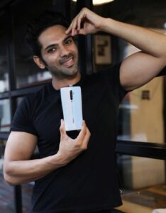 Ankit Bathla Height, Age, Family, Biography & More » StarsUnfolded