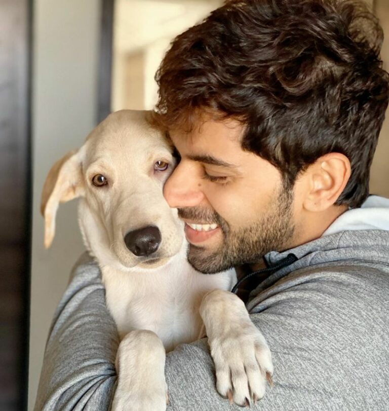 Ankit Bathla Height, Age, Family, Biography & More » StarsUnfolded