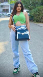 Dolly Javed (Urfi Javed’s Sister) Height, Age, Boyfriend, Family ...