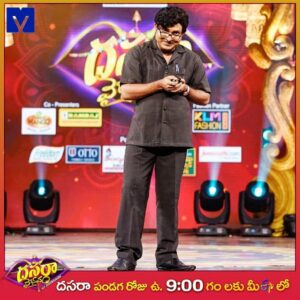 Getup Srinu (Srinu Boddupalli) Age, Wife, Family, Biography & More ...
