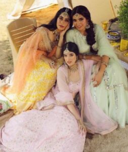 Mehak Manwani Height, Age, Boyfriend, Family, Biography & More ...