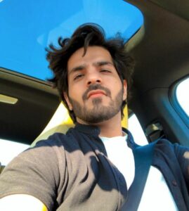 Nikhil Mehta (Temptation Island India) Age, Girlfriend, Wife, Family, Biography & More ...