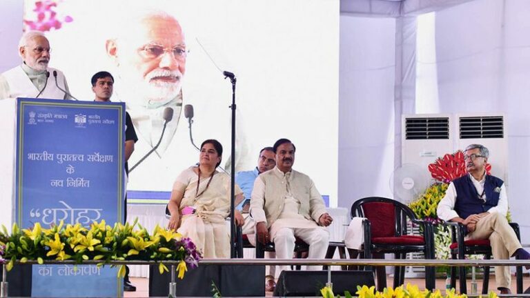 Usha Sharma (IAS) Age, Husband, Family, Biography & More » StarsUnfolded