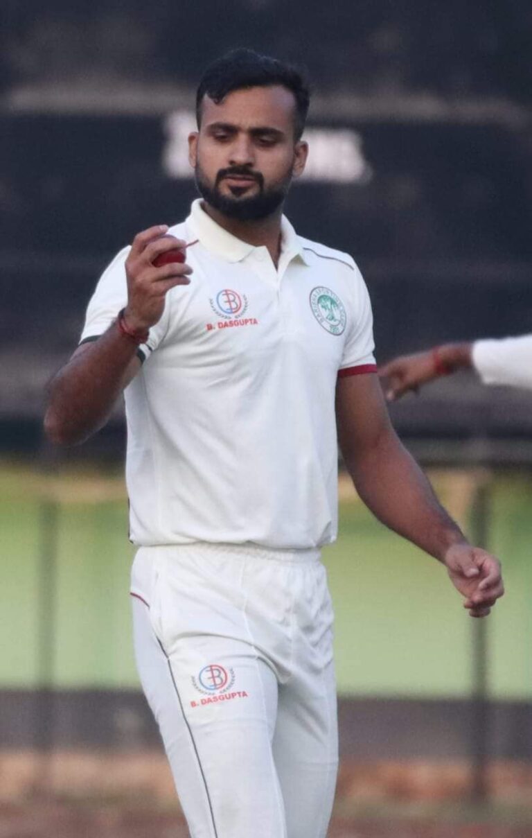 Akash Deep (Cricketer) Height, Age, Family, Biography » StarsUnfolded