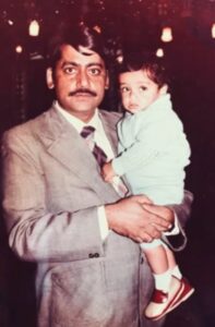 Anil Grover Age, Height, Wife, Family, Biography & More » StarsUnfolded