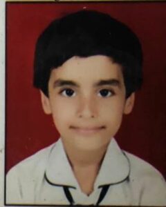 Ayesha Khan (Bigg Boss) Height, Age, Boyfriend, Husband, Family ...