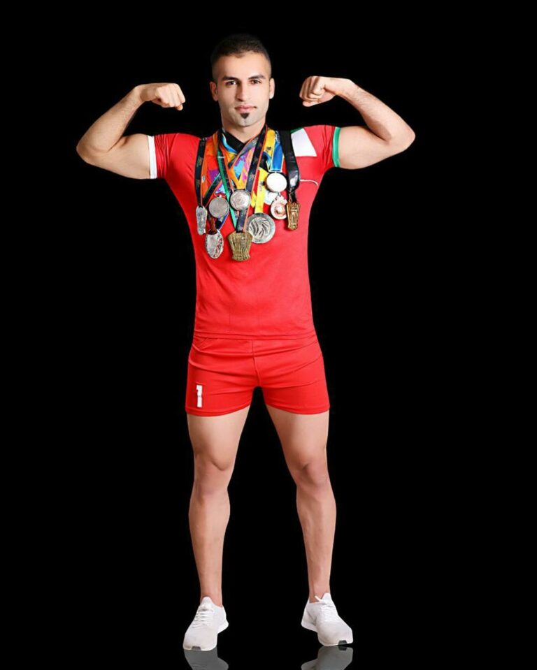 Fazel Atrachali Height, Weight, Age, Wife, Family, Biography & More ...