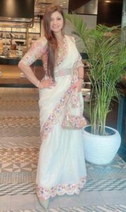 Ruchi Maheshwari (Sandeep Maheshwari’s Wife) Height, Age, Family ...