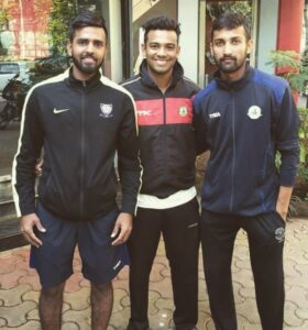 Shubham Dubey (Cricketer) Height, Age, Wife, Family, Biography & More ...