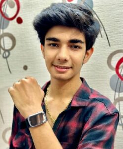 Chhaava Actors, Cast & Crew » StarsUnfolded