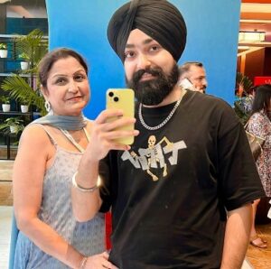 Deedar Kaur Height, Age, Boyfriend, Family, Biography & More ...