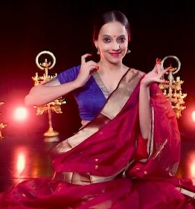 Anuradha Iyengar Age, Husband, Family, Biography & More » StarsUnfolded