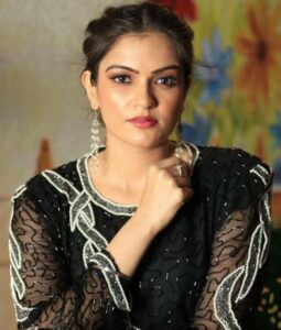 Deedar Kaur Height, Age, Boyfriend, Family, Biography & More ...