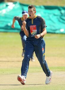 Gerald Coetzee Height, Age, Wife, Family, Biography & More » StarsUnfolded