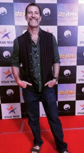 Mark Bennington Height, Age, Wife, Family, Biography & More » StarsUnfolded