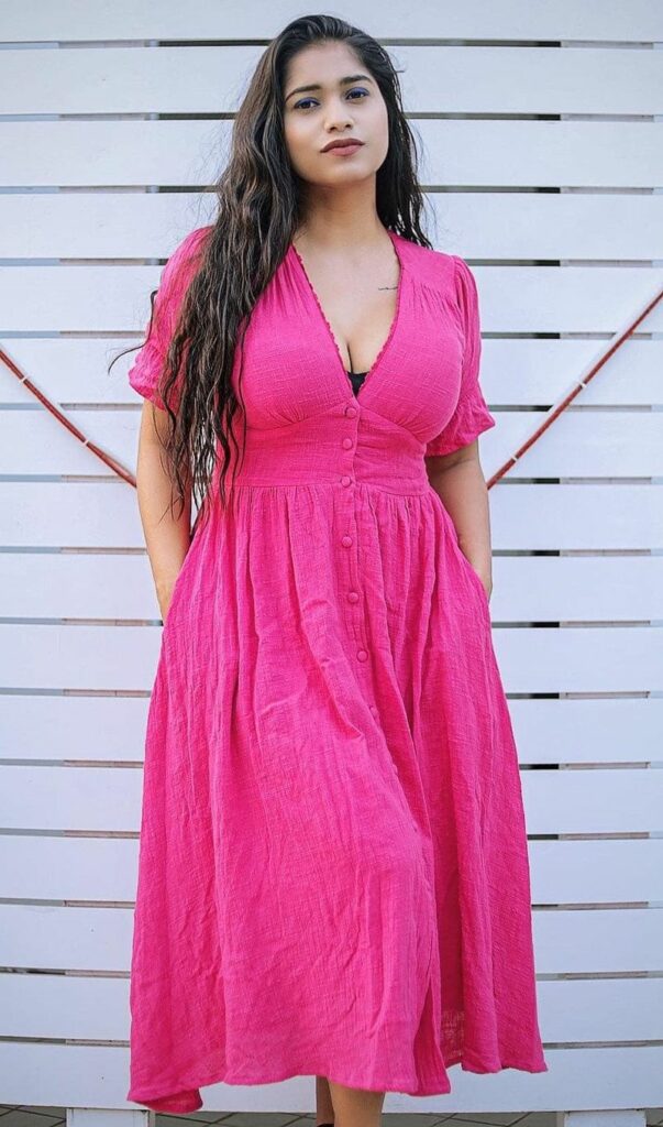 Pratika Sood Height, Age, Boyfriend, Family, Biography & More » StarsUnfolded