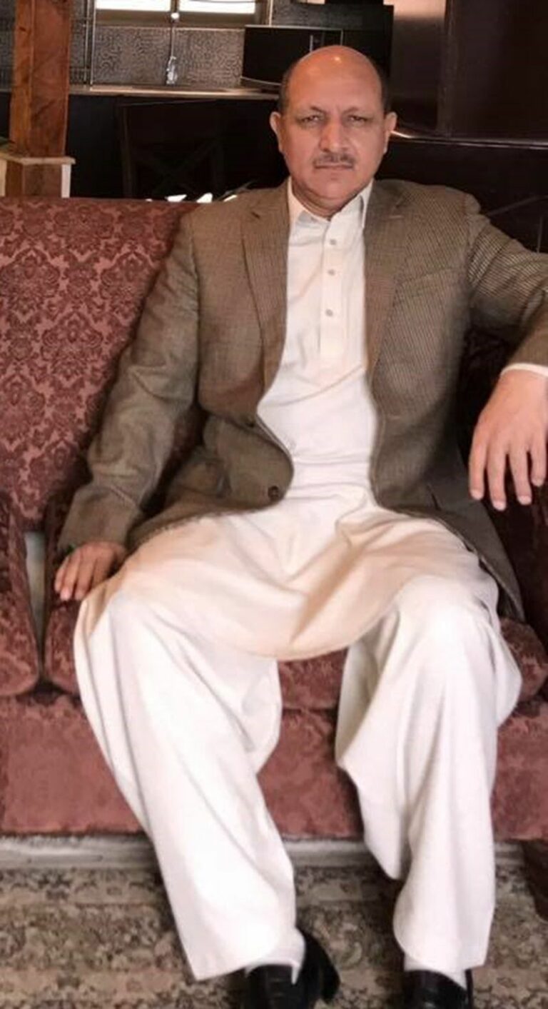 Shah Khawar Age, Wife, Family, Biography & More » StarsUnfolded