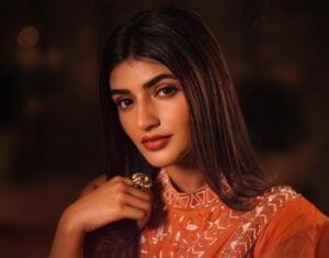 Sreeleela Height, Age, Children, Family, Biography » StarsUnfolded