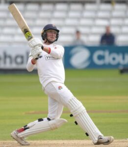 Tom Hartley (Cricketer) Height, Age, Girlfriend, Family, Biography ...