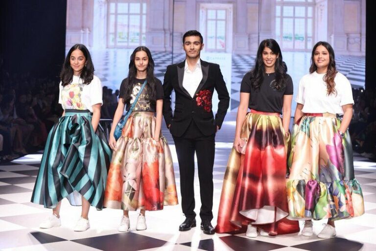 Abhay Singh (squash Player) Height, Age, Wife, Family, Biography & More ...