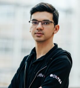 Anish Giri Height, Age, Girlfriend, Wife, Family, Biography & More ...