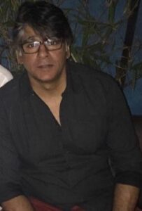 Manek Bedi Height, Age, Wife, Children, Family, Biography & More ...