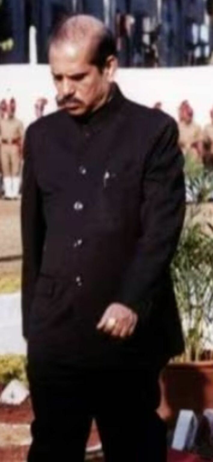 Manohar Joshi Age, Death, Wife, Caste, Family, Biography & More ...