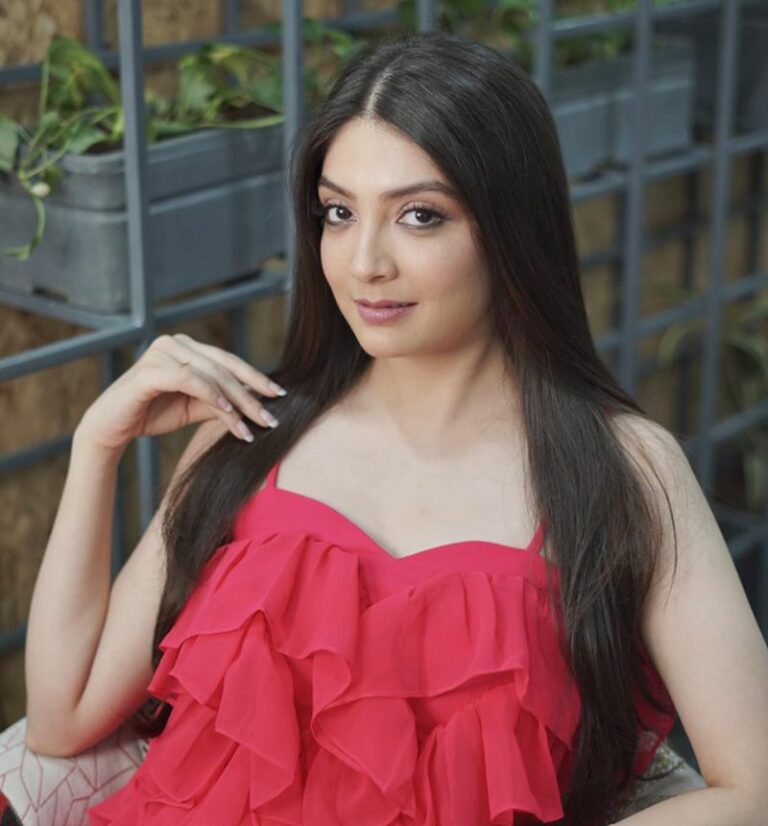 Puja Joshi Height, Age, Boyfriend, Husband, Family, Biography ...